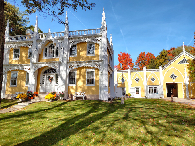 the wedding cake house 2