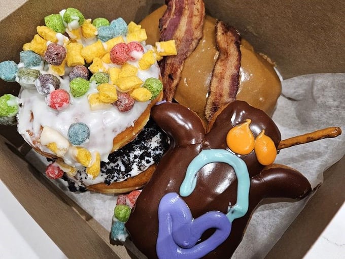 voodoo doughnut 8