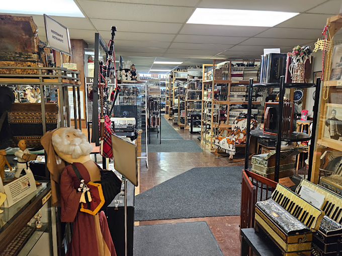 world of accordions museum 3