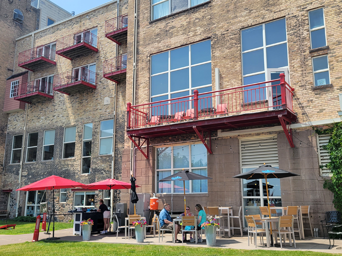 beach road trip minnesota 8