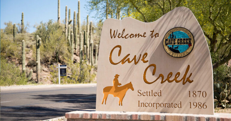 This Educational Trail Is Arizona's Version Of Jurassic Park, But With ...