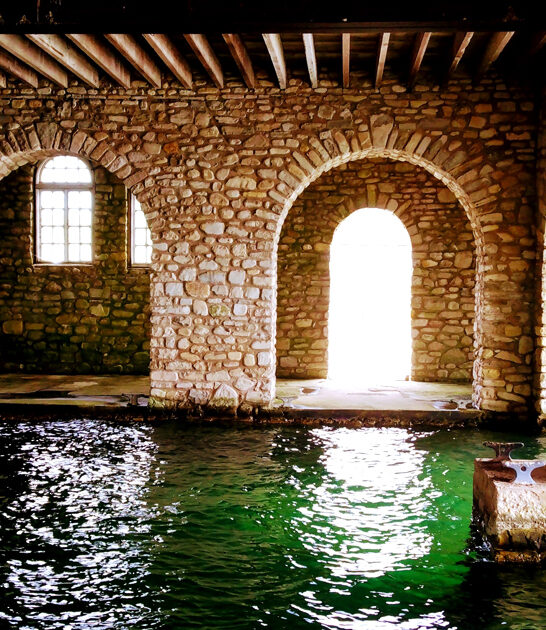 eerie abandoned estate wisconsin ftr