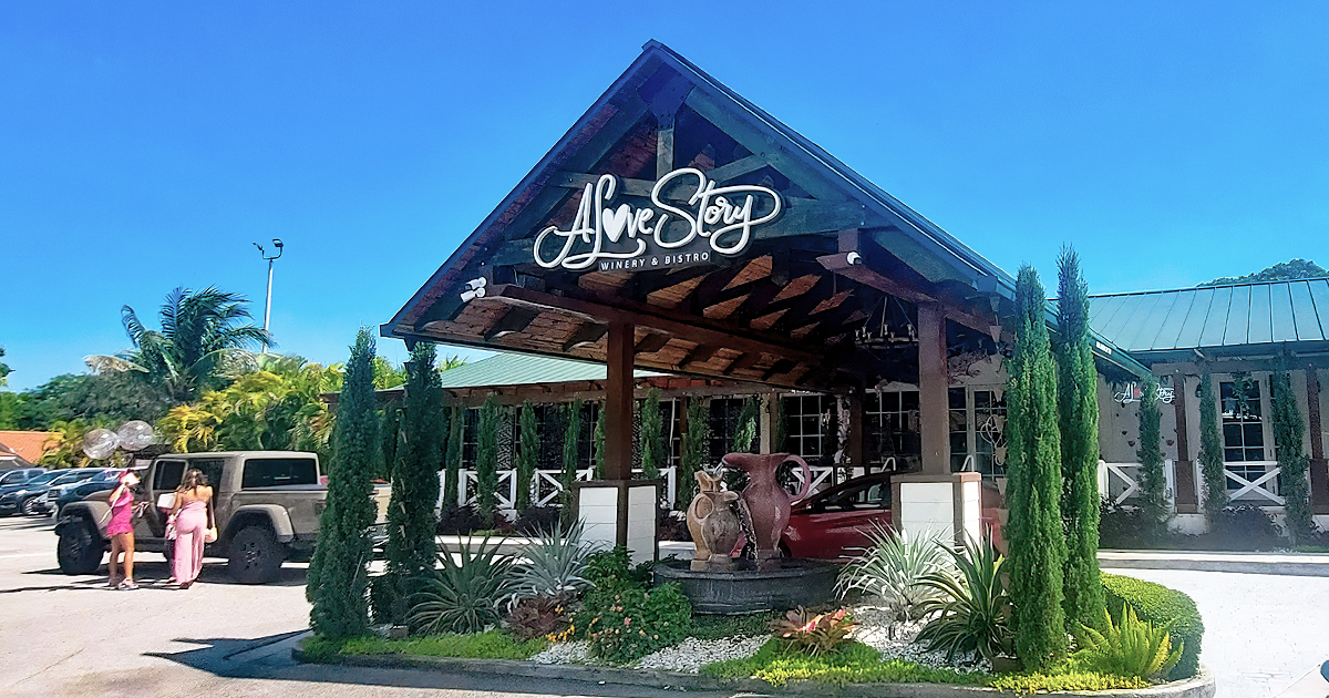 florida love themed winery ftr