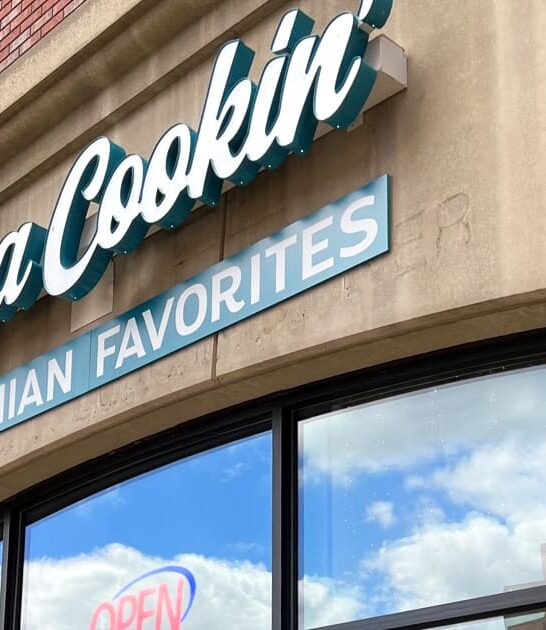 hawaii inspired restaurant michigan ftr