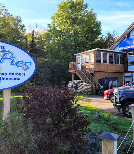 iconic pie restaurant minnesota ftr