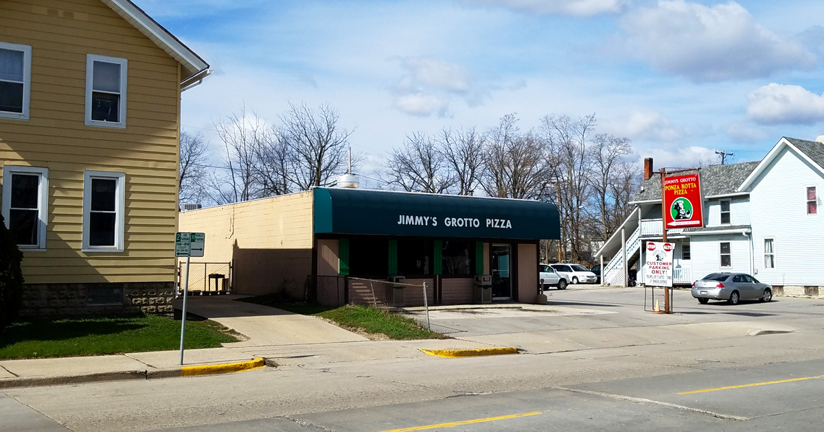 Jimmy's Grotto: A Must-Visit For Unique Deep Fried Calzones In Wisconsin