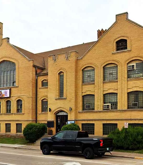 quirky odd museum wisconsin ftr
