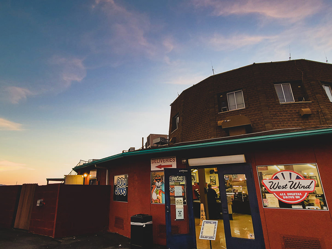 retro arizona road trip 9