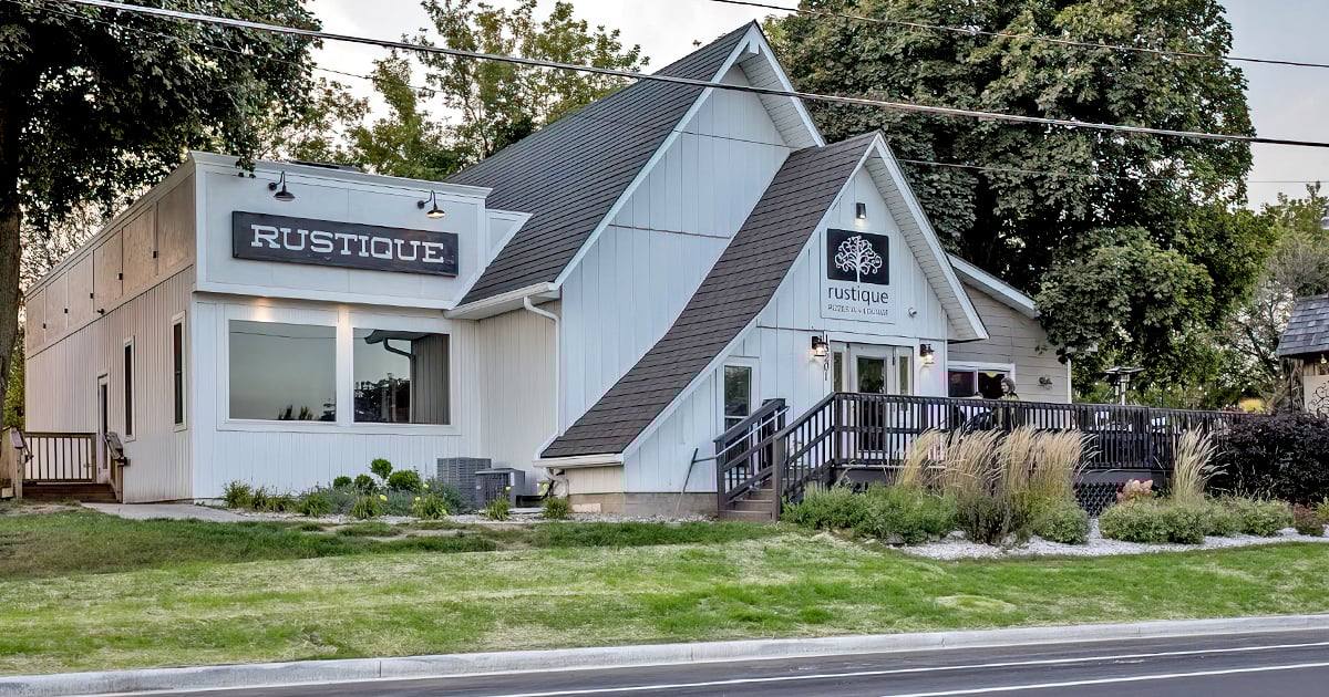 rustique pizzeria in wisconsin ftr