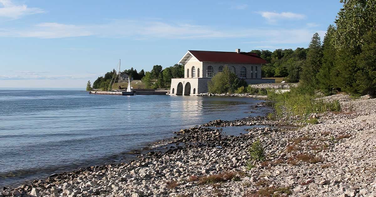 stunning boathouse in wisconsin ftr