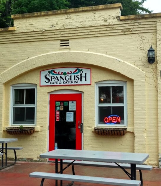 tiny amazing restaurant michigan ftr