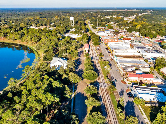A bird's-eye view of perfection! DeFuniak Springs' almost impossibly circular lake creates nature's own amphitheater, with the town's historic district playing the starring role.