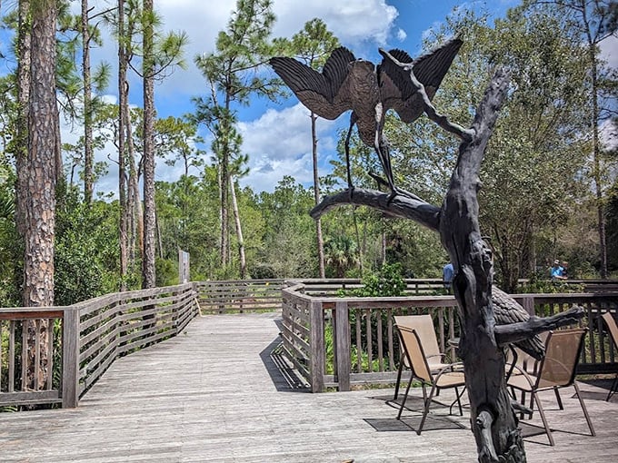 A sculptural tribute to the sanctuary's winged residents stands sentinel on the visitor terrace, art imitating the life that soars all around.