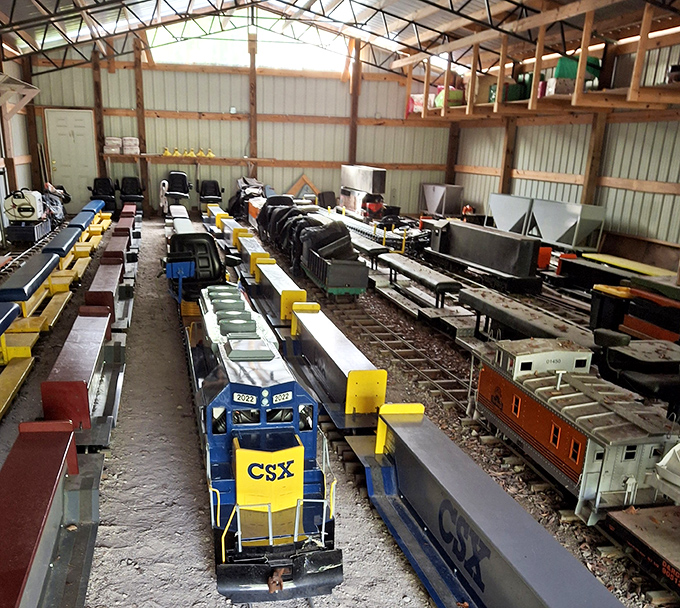 This miniature CSX locomotive demonstrates the incredible attention to detail that separates serious model railroading from mere toys&mdash;it's engineering artistry at its finest.