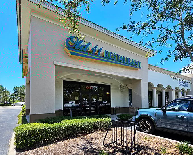 Old 41 Restaurant serves up nostalgia alongside eggs &ndash; where regulars and tourists bond over coffee and homestyle cooking.