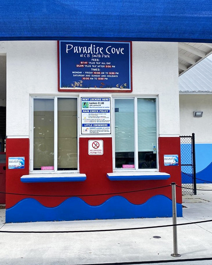 Ticket and information booth: Paradise Cove's welcoming gateway &ndash; where adventure begins and wallets breathe a sigh of relief.