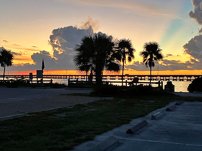 Mother Nature showing off her painting skills with a palette of oranges and pinks that no filter could possibly improve.