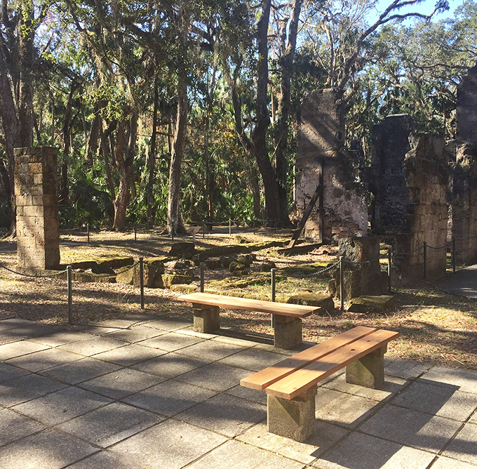 Take a load off where history happens &ndash; these benches offer contemplation with a side of centuries-old drama.