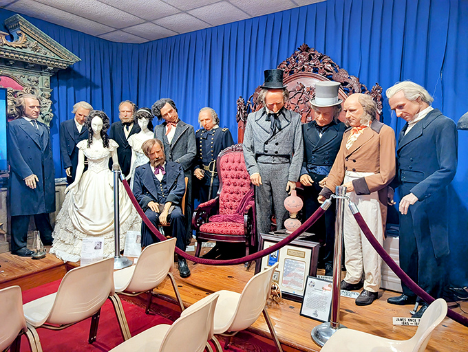 Inside the Presidents Hall of Fame, lifelike wax figures of America's leaders stand in a historical tableau that's both educational and entertaining.