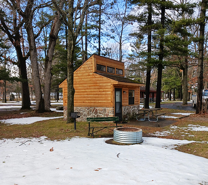 This charming cabin blends rustic charm with just enough comfort, proving "roughing it" doesn't have to be all that rough.