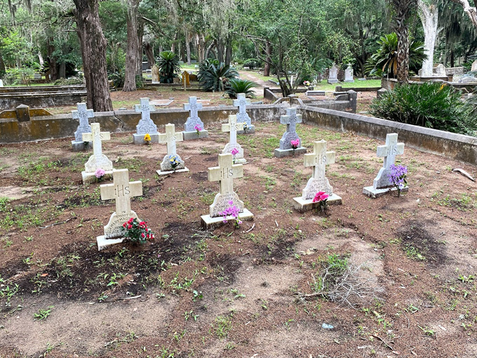 bosque bello cemetery 9