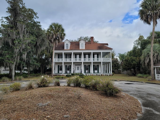bronson mulholland house 3