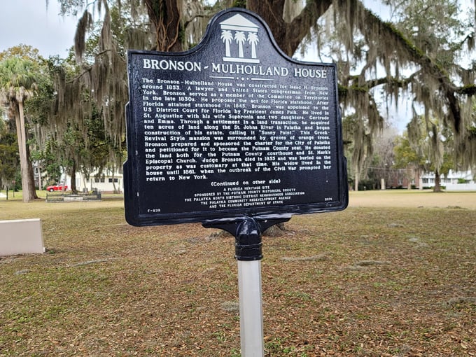 bronson mulholland house 9