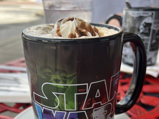 cheesers palace cafe 9