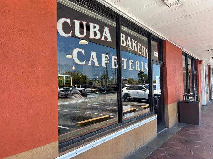 cuba bakery 10