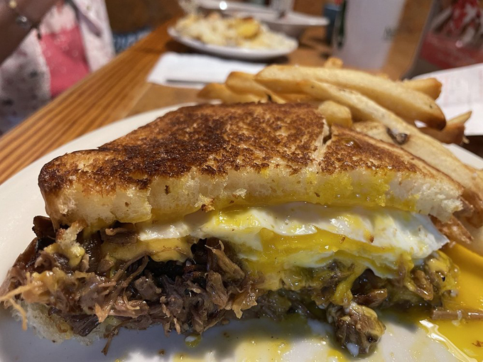 florida cracker kitchen 7