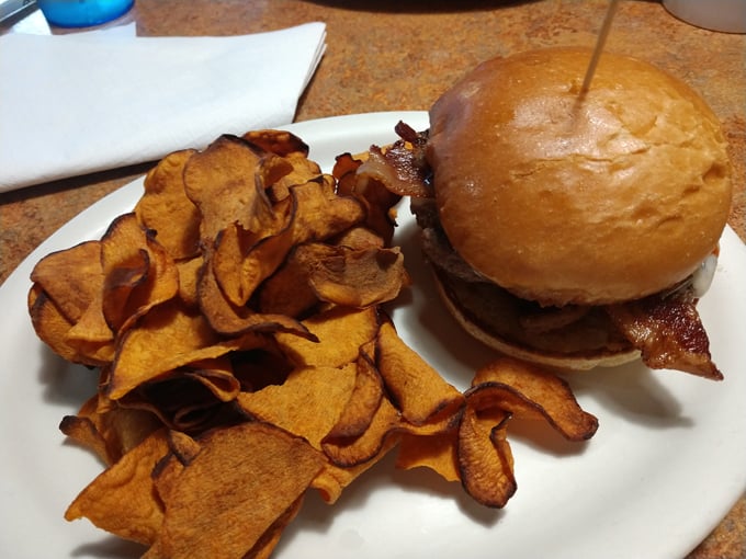 florida cracker kitchen 8