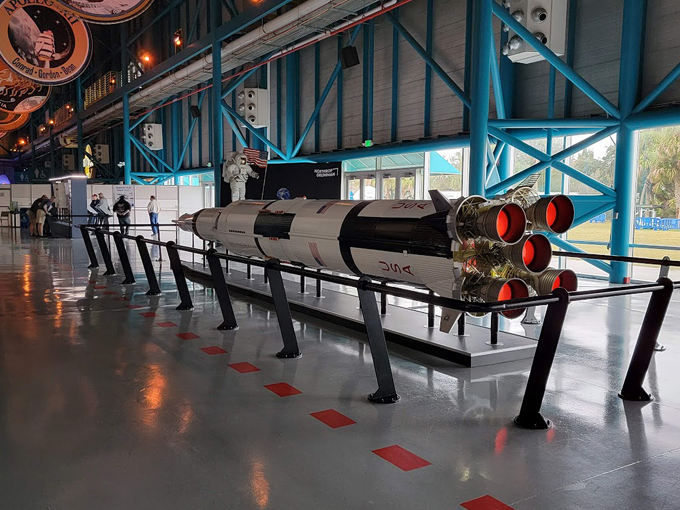 kennedy space center visitor complex 2