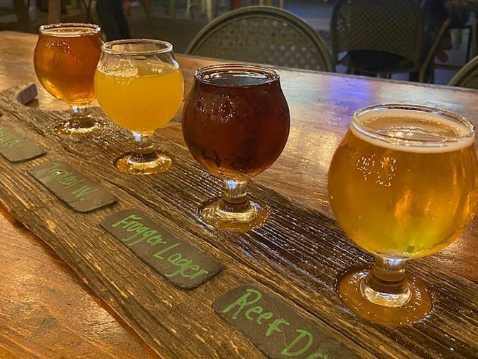 lightseys seafood restaurant 8