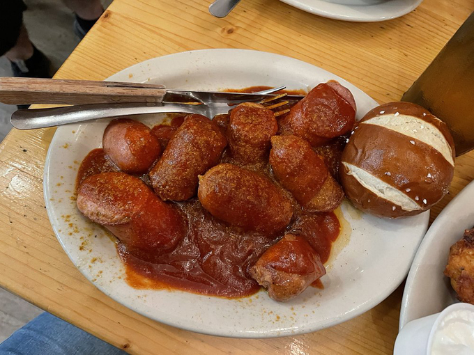 mr. dunderbaks biergarten and brewery 6