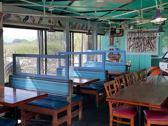 sharkys on the pier 4