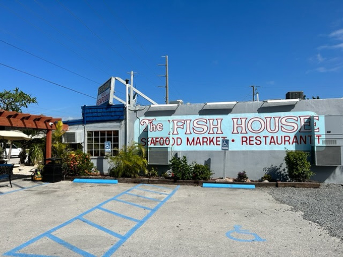 the fish house key largo 1