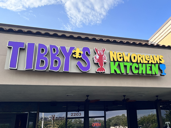 tibbys new orleans kitchen 1