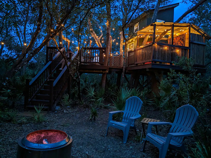 treehouse bungalow 6