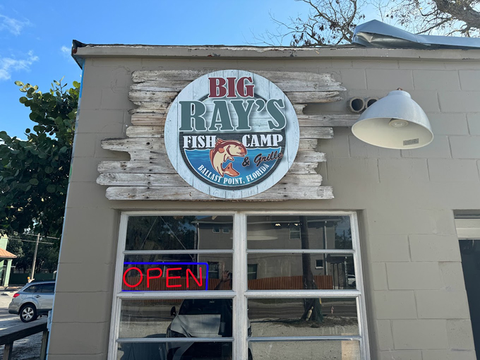 fish sandwiches florida 6