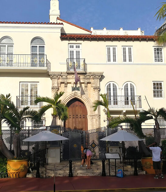 restaurant mosaic pool florida ftr