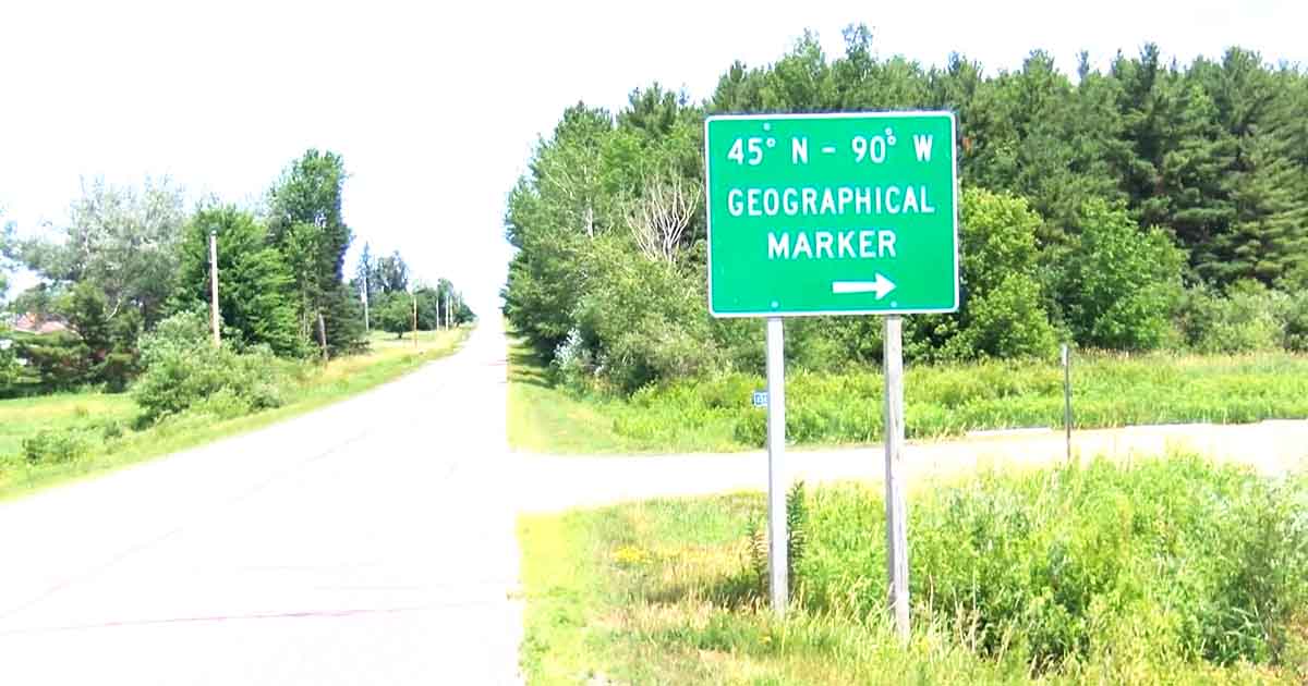 This Tiny Town In Wisconsin Is The Secret Location Of The Center Of The ...