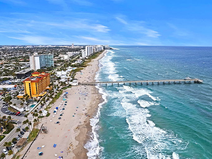 Deerfield Beach's pristine shoreline earned the coveted Blue Wave award &ndash; Mother Nature's equivalent of a five-star review.