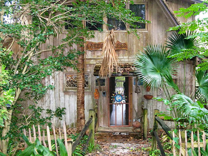 The entrance to Beluthahatchee Park looks like something from a fairy tale, minus the wicked witch but with better humidity.