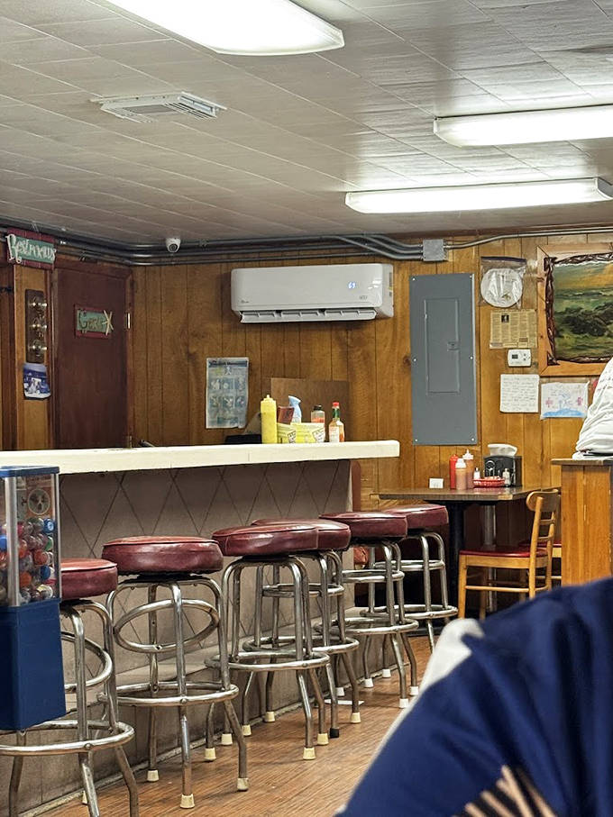 Counter seating for the serious seafood enthusiast who doesn't need fancy table service &ndash; just direct access to the kitchen's treasures with minimal delay.