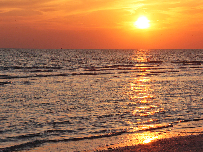 Nature's show paints the Gulf waters with impossible colors &ndash; the perfect dessert after a seafood feast.