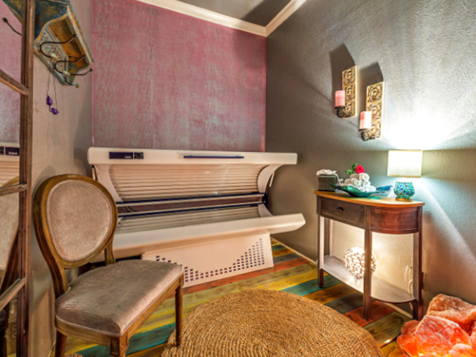 Wellness technology: The modern treatment room combines traditional spa elements with innovative salt therapy approaches.