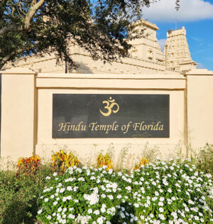 The Majestic Hindu Temple In Florida That Makes You Feel Like You're In ...