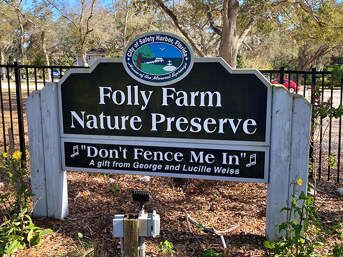 "Don't Fence Me In" proclaims the preserve's entrance sign &ndash; a fitting motto for this unfenced natural wonderland.