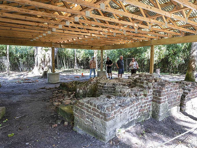 History comes alive as visitors explore the Three Chimneys site, walking where sugar workers and rum makers once plied their trade.
