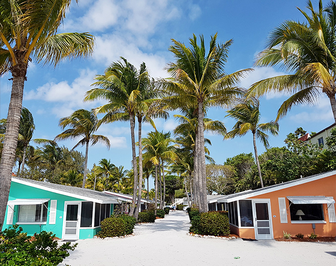 Cottages: These candy-colored hideaways offer old Florida charm with a side of island time &ndash; where "rush hour" means hurrying to catch sunset.